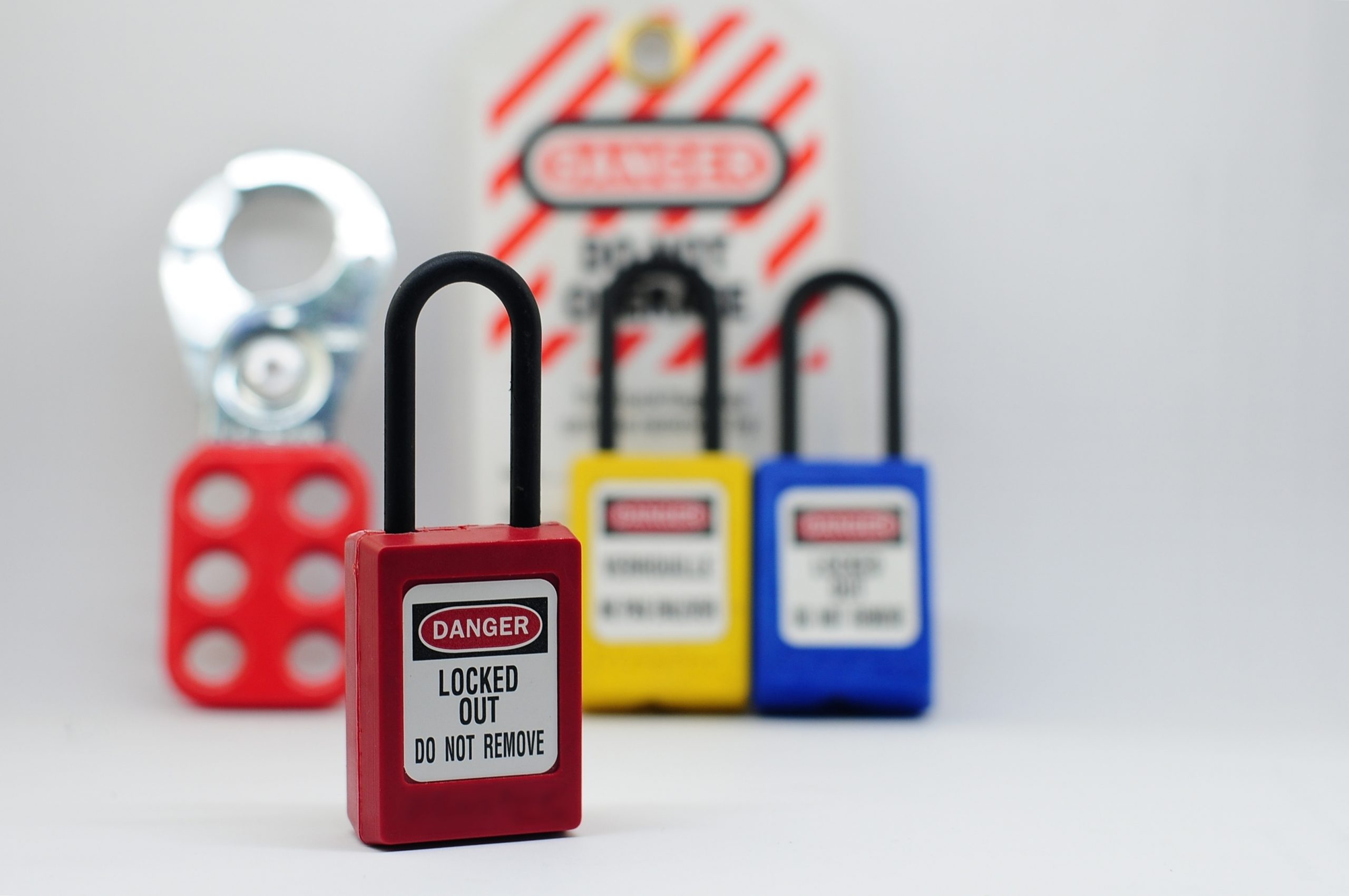 Lockout Kits | OSHA & ANSI Compliant | USS