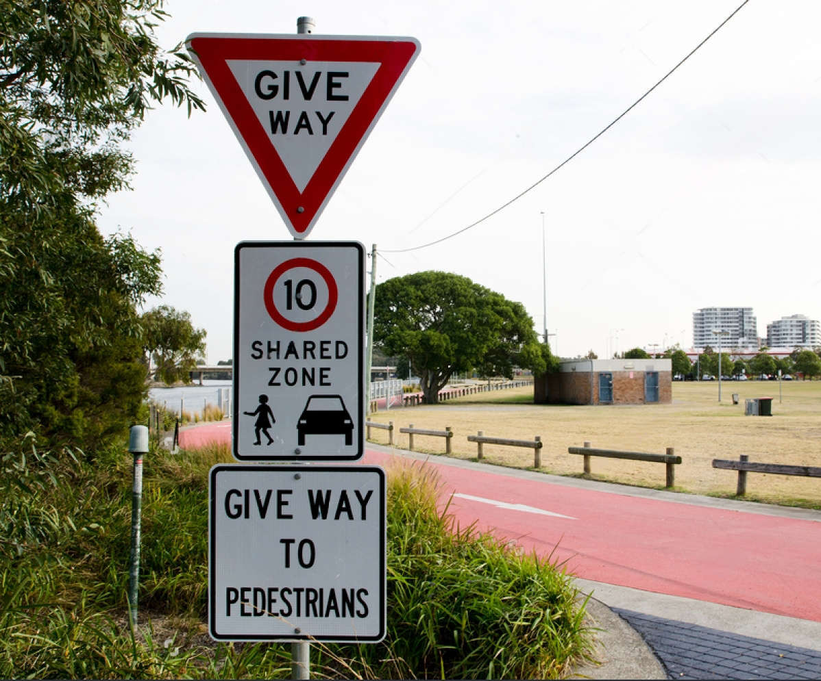 MAXIMISING SIGNAGE VISIBILITY IN CHALLENGING CONDITIONS | Uniform ...